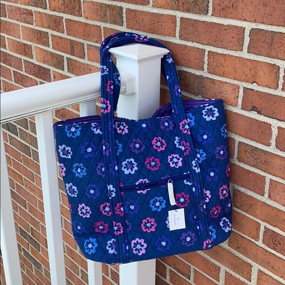 Vera Bradley | Bags | Vera Bradley Quilted Vera Ellie Flowers Tote ...